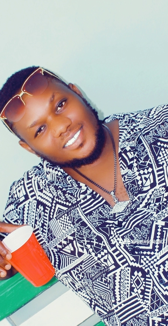 Ssemi Ssemi | Uganda - AfroCharts