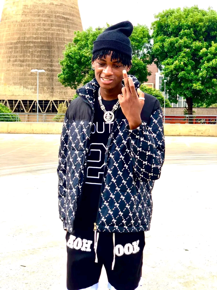 King Cee mupondo | Zambia - AfroCharts