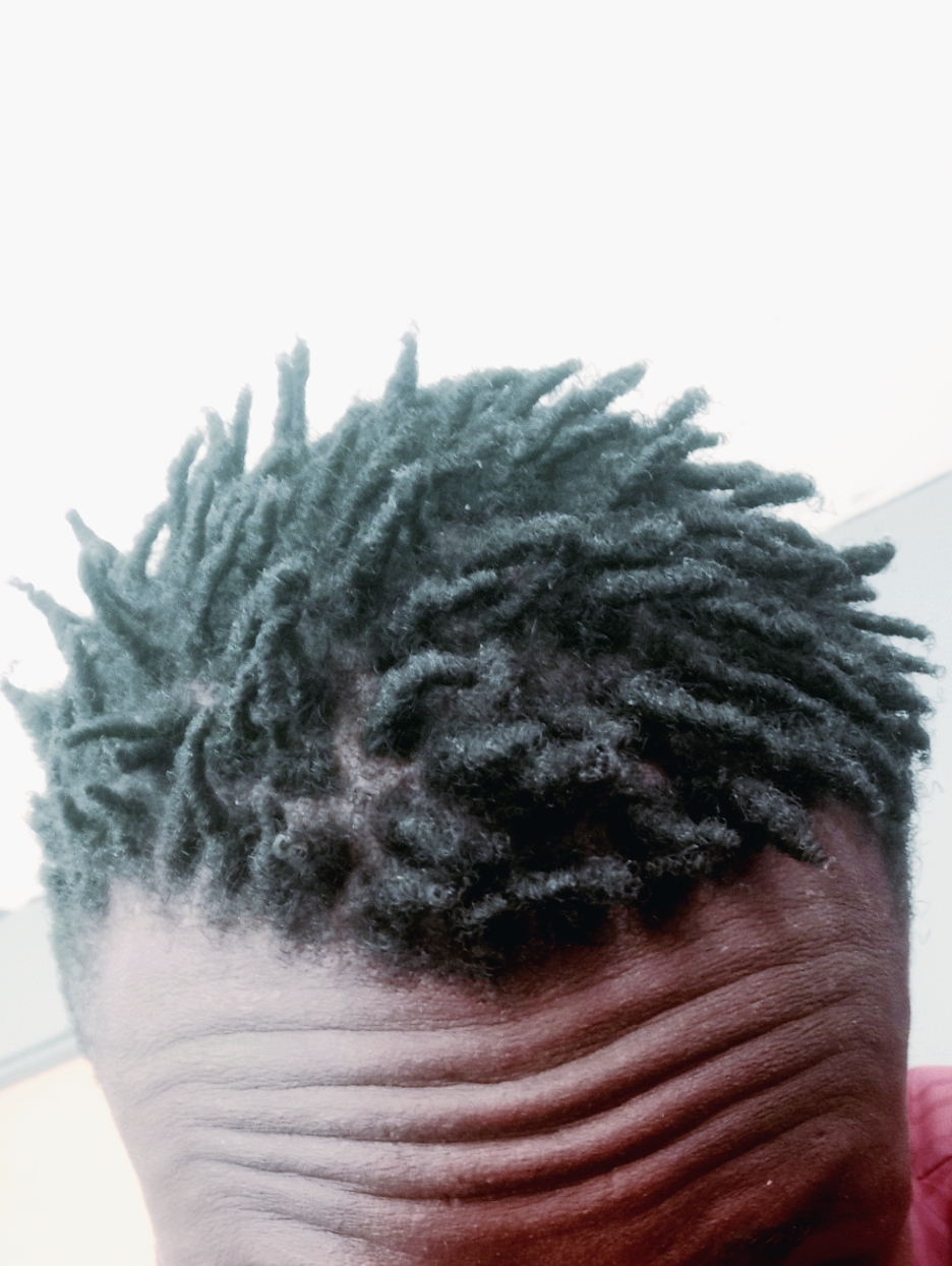 Da Vicar Emztee | South Africa - AfroCharts